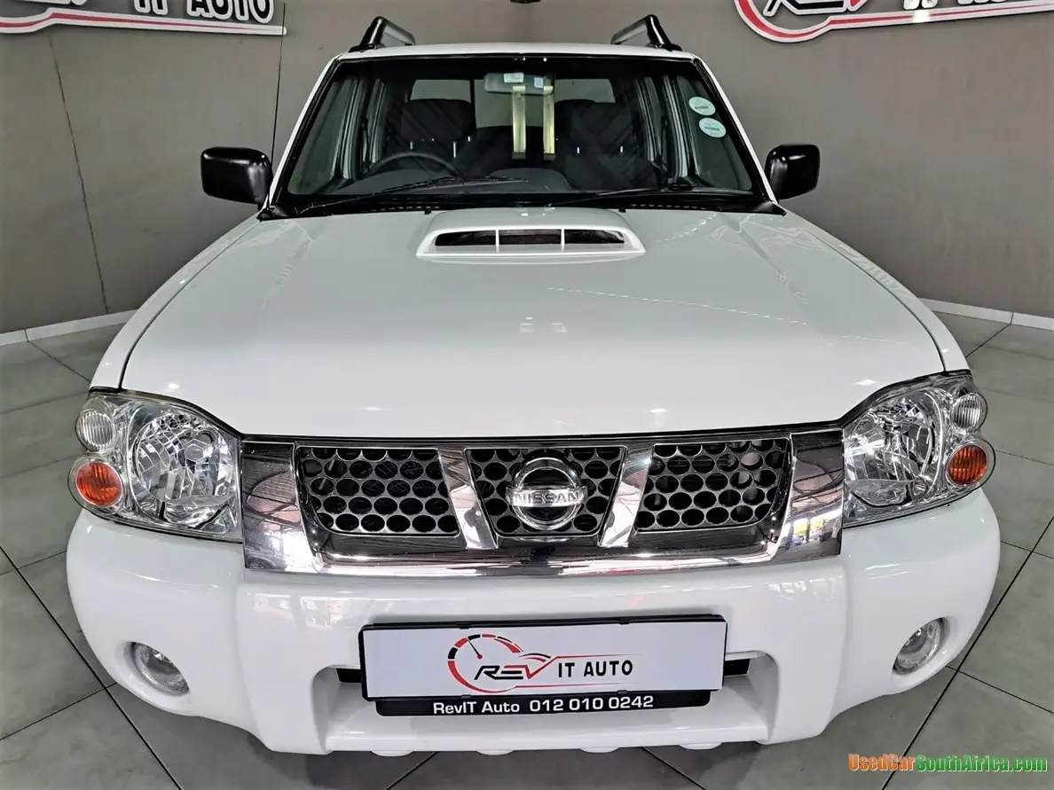 2017 Nissan NP300 Hardbody 2.5 TDi Hi-Rider Double Cab used car for ...