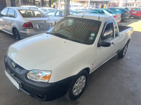 Cheap Ford Bantam Used cars Under R 50 000, Used Ford Bantam Cars For ...