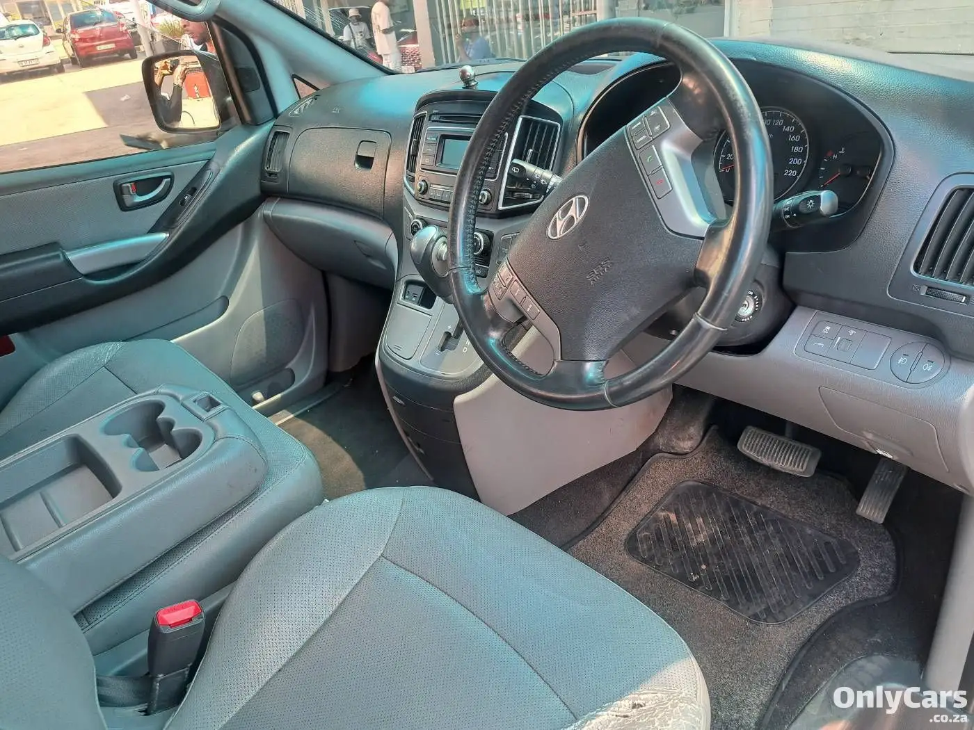 2016 Hyundai H-1 VAN Bus used car for sale in Johannesburg City Gauteng ...