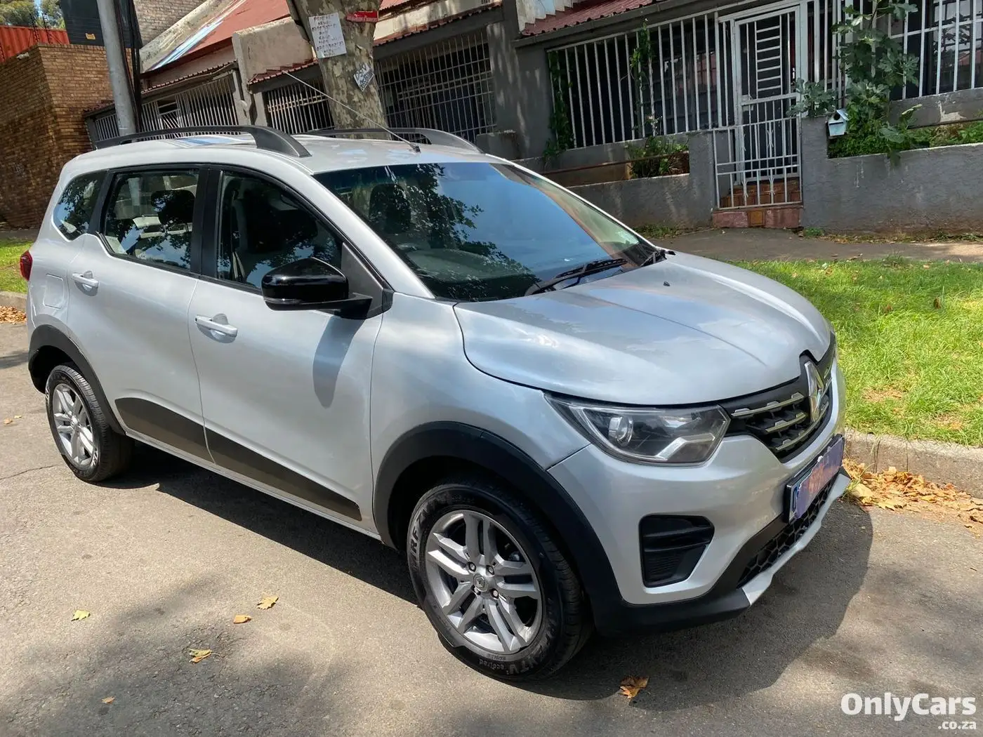 2025 Renault Triber 1.0 Energy used car for sale in Johannesburg City ...