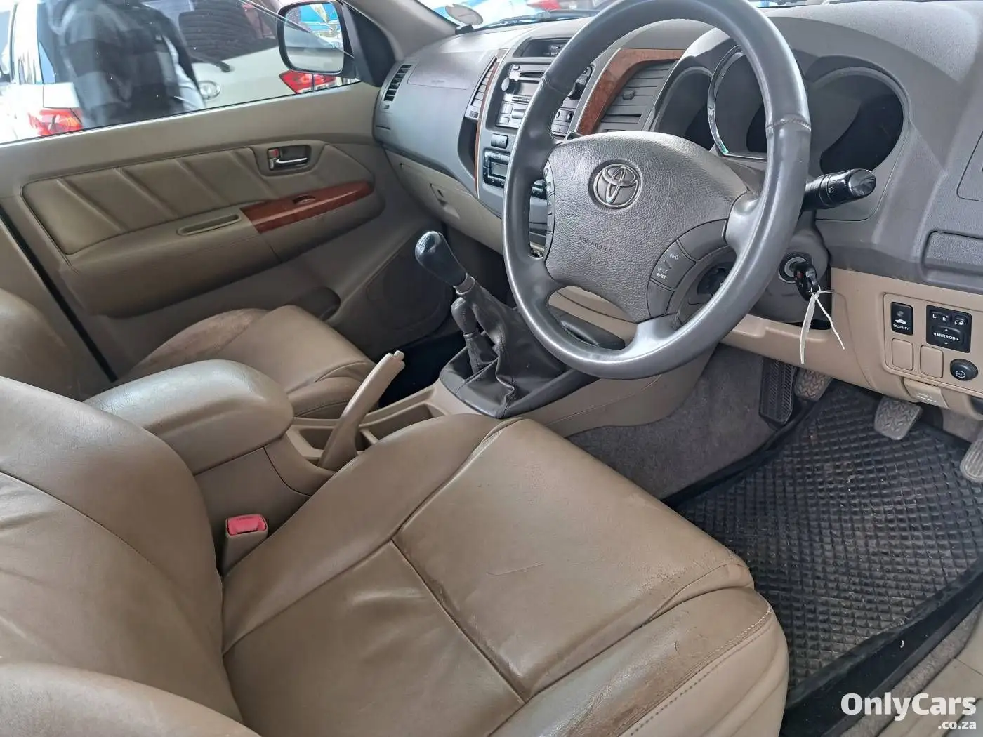 2010 Toyota Fortuner SUV used car for sale in Johannesburg City Gauteng ...