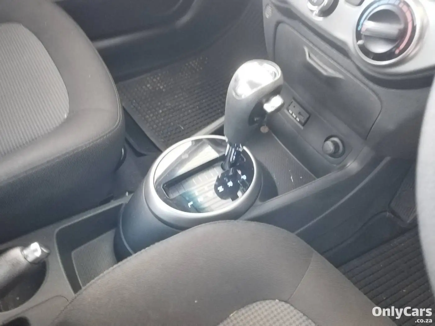 2013 Hyundai i20 Fluid Automatic used car for sale in Johannesburg ...